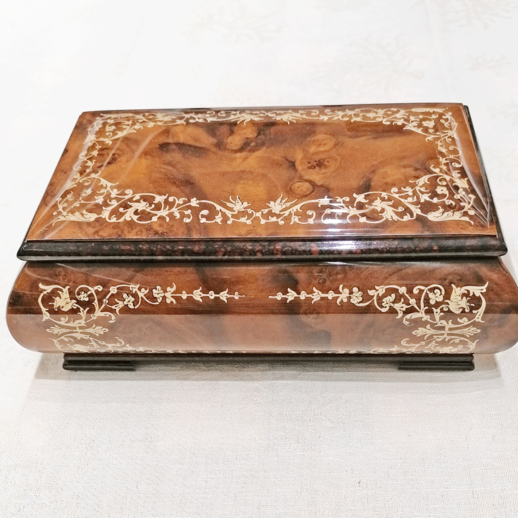Rectangular music box with Ornato Pattern - La Bottega delle Arti